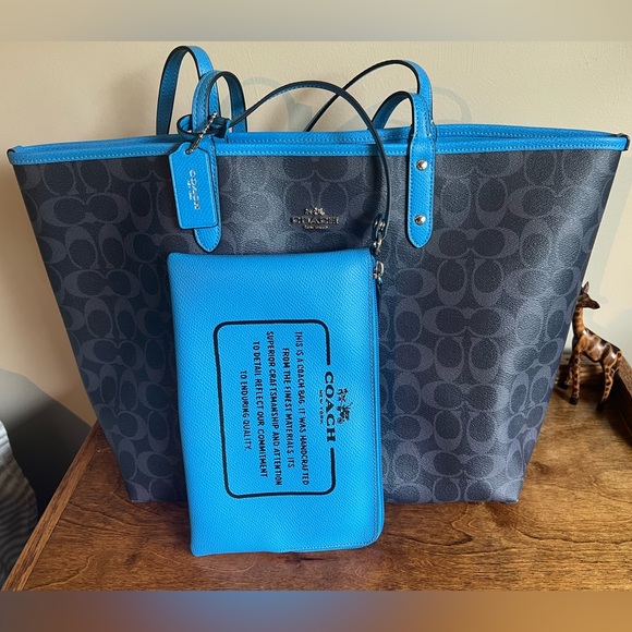 Coach | Bags | Coach Blue Signature Canvas Reversible City Tote W ...